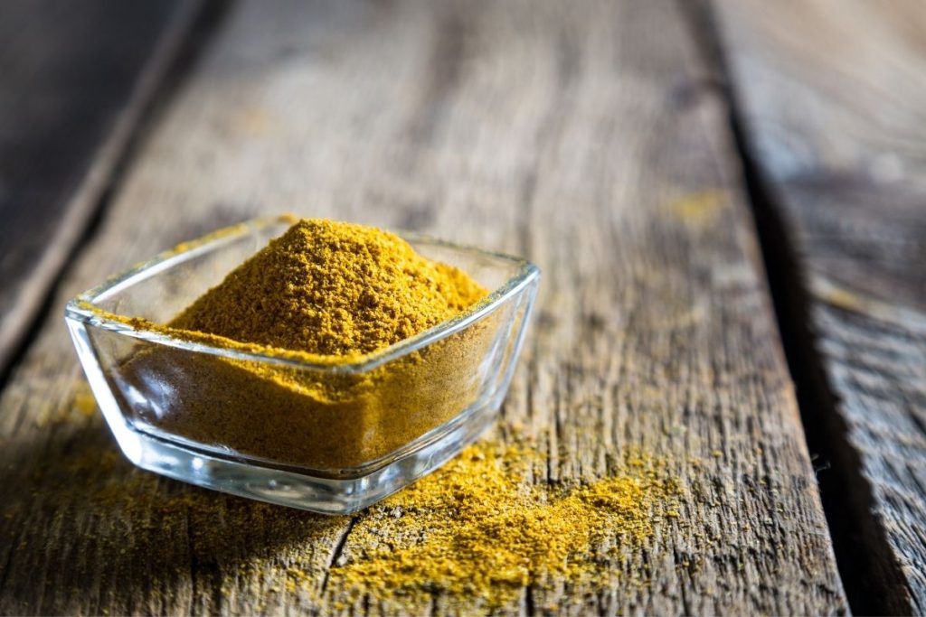 Curry tempero: veja quais são os benefícios e como utilizar! - Almanaque