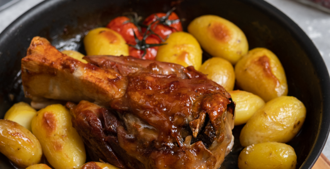 Pernil assado no forno, suculento e saboroso; veja como fazer ...