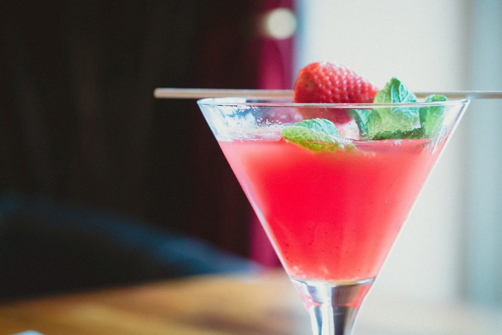 Drink bombeirinho: aprenda agora essa bebida mista tradicionalmente ...