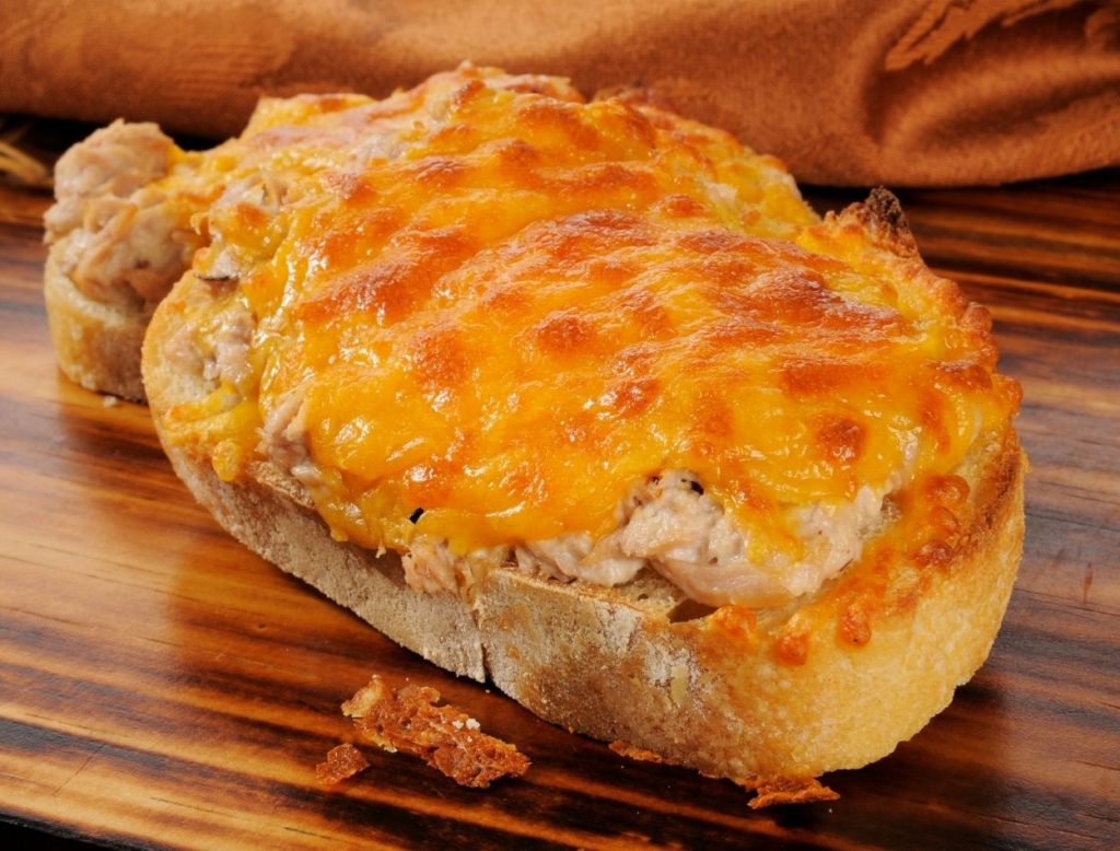 Sanduíche bauru assado: receita diferenciada de um lanche clássico