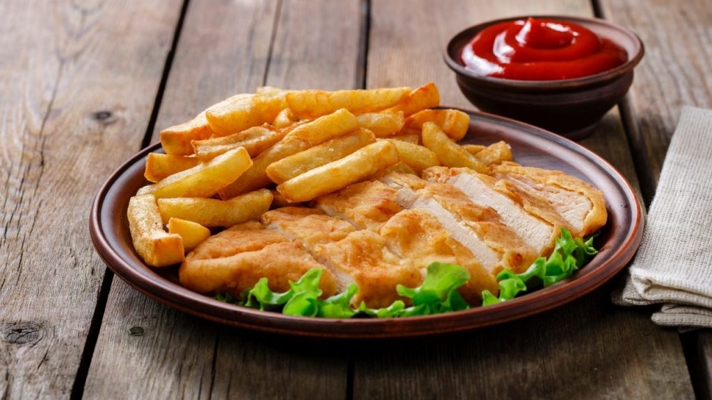 Filé de frango à milanesa crocante em apenas 30 minutos