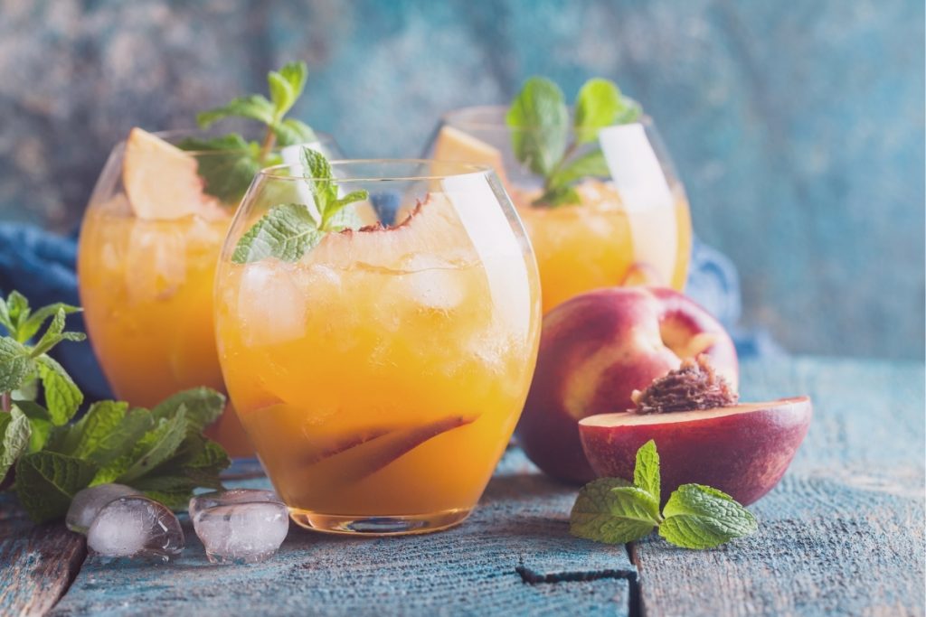 Drink Coquetel de Pêssego: uma bebida mista sem álcool; confira