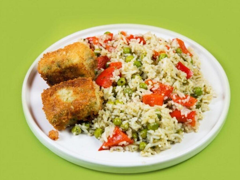 Arroz temperado saboroso: receita ideal para seu almoço rápido