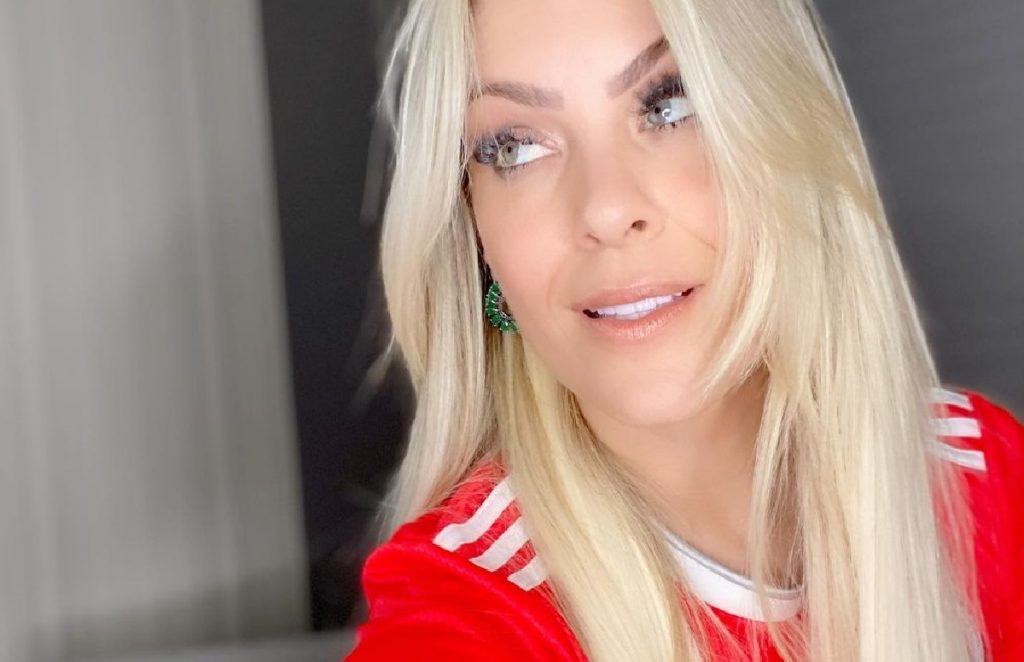 Renata Fan compartilha detalhes das suas férias em sua rede social ...