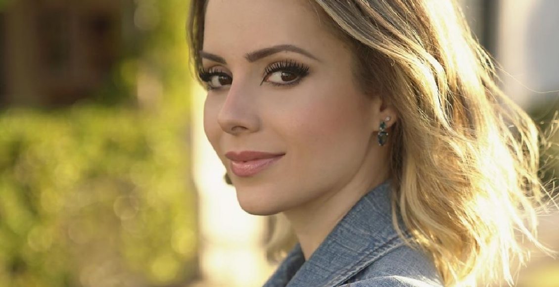 Sandy compartilha capa e detalhes do seu novo projeto EP "10:39", confira